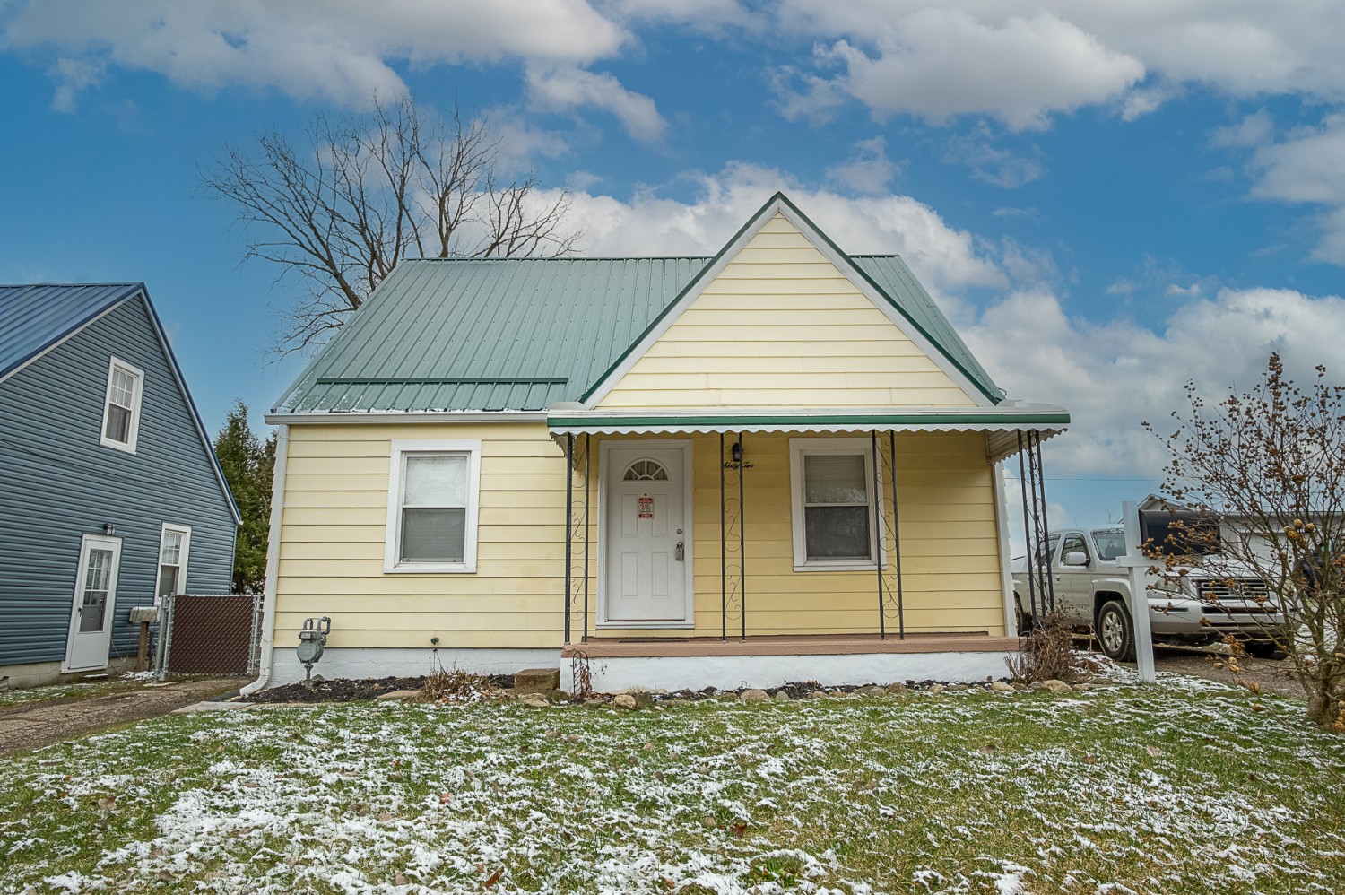 COMPLETELY UPDATED CREAM PUFF | Sluss Realty Featured Properties